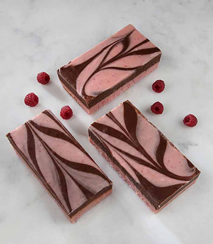 Dark Chocolate Raspberry Swirl Fudge | Culinary Apple